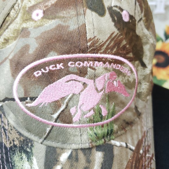 Accessories | Duck Commander Camo Pink Hat | Poshmark